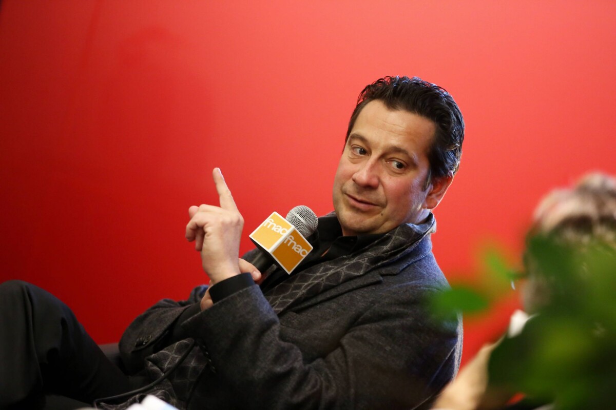 Photo : Exclusif - Laurent Gerra - Rencontre à la FNAC des Ternes entre ...
