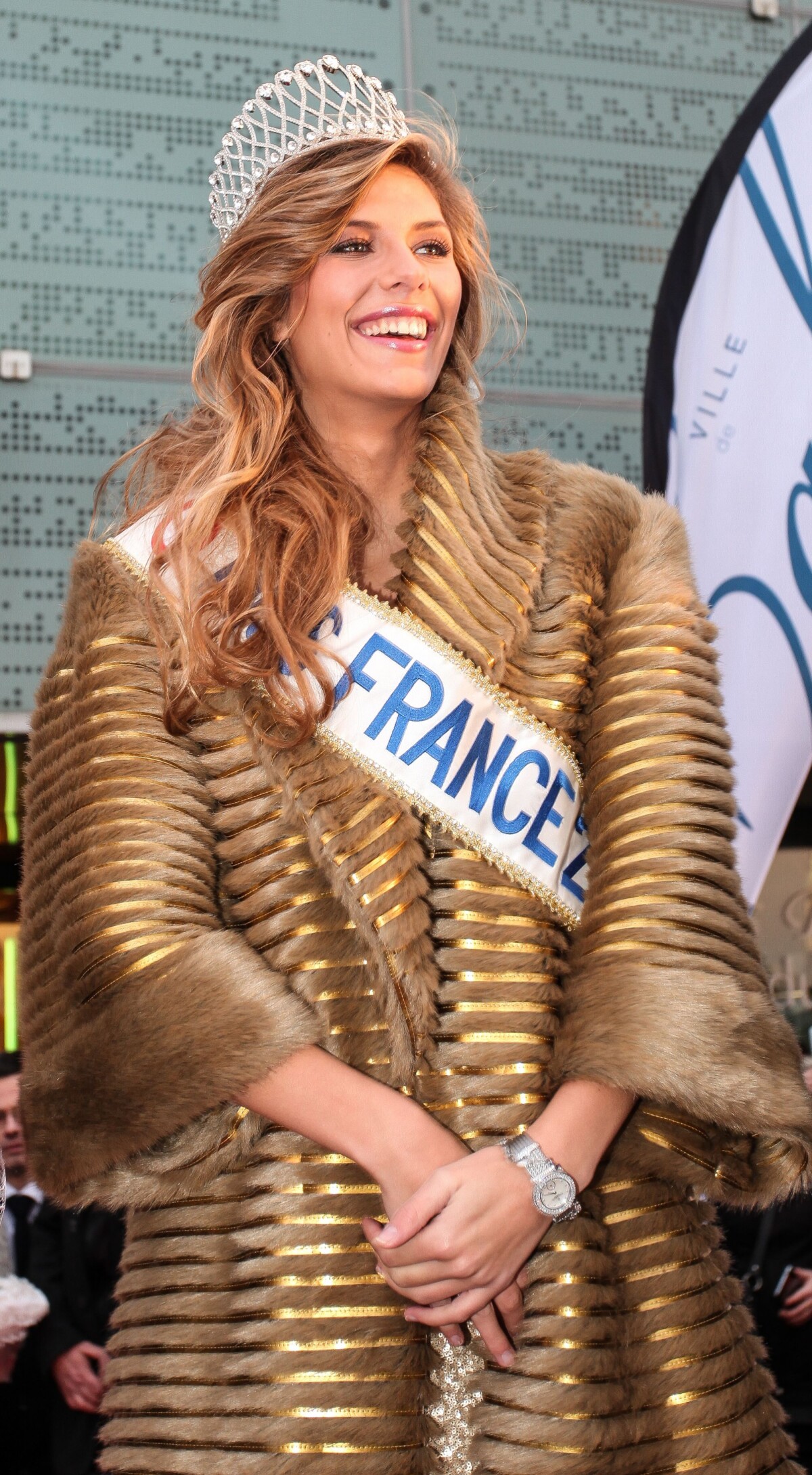 Photo : La sublime Camille Cerf, de retour dans sa région natale, en ...
