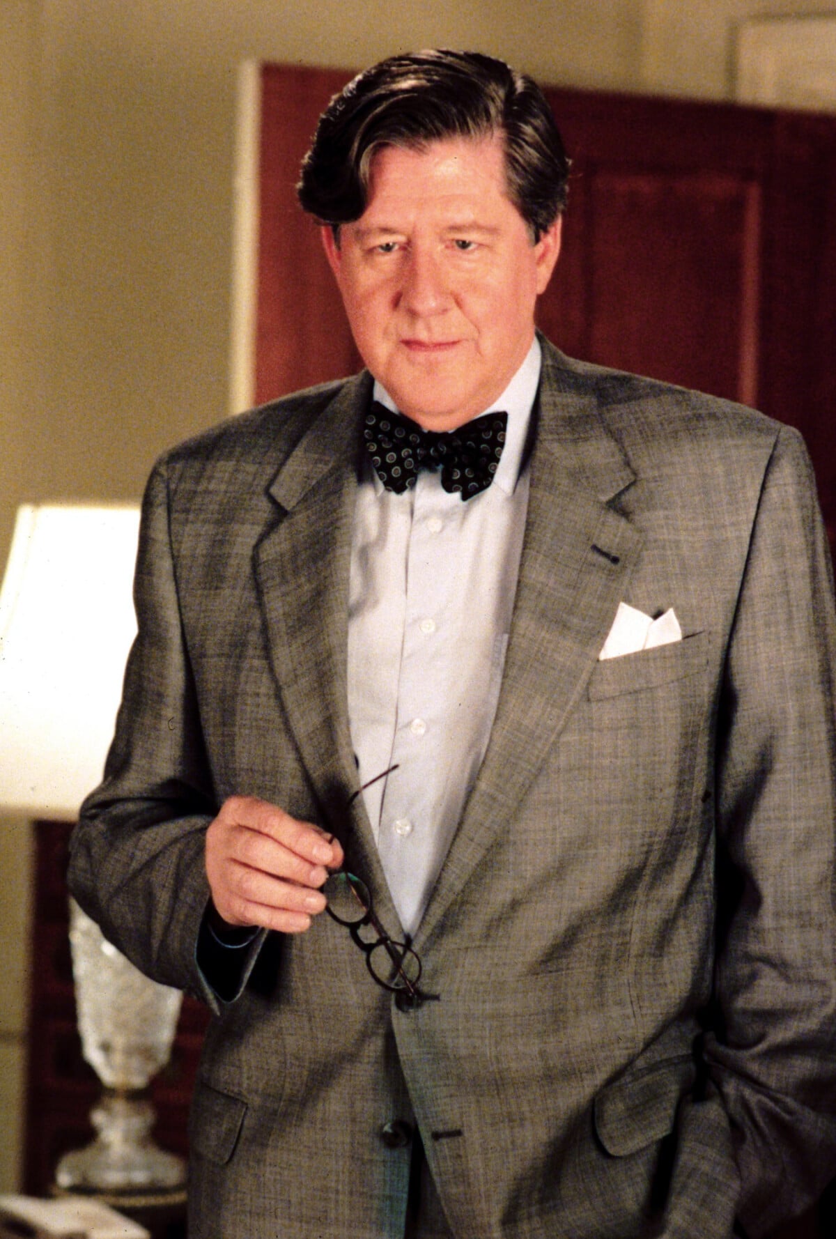 Photo : Gilmore Girls avec l'acteur Edward Herrmann en 2000. - Purepeople