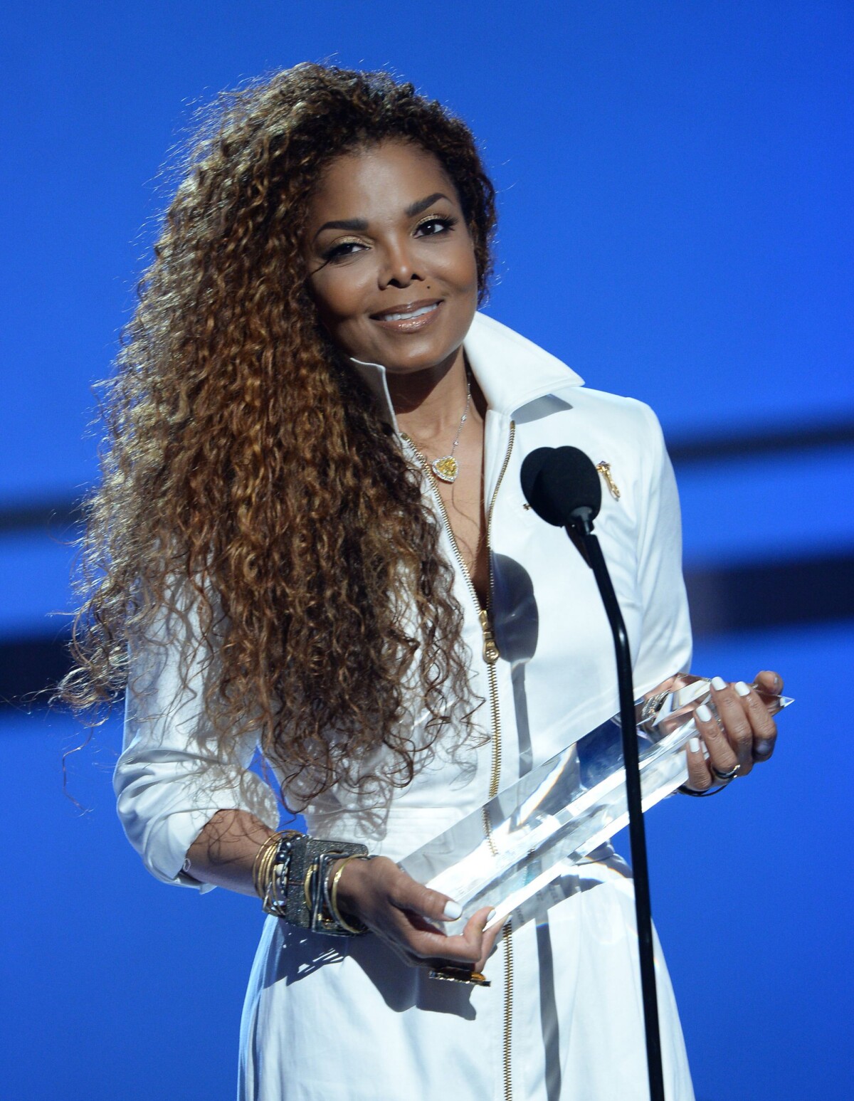 Vidéo : Janet Jackson lors des BET Awards, le 28 juin 2015 - Purepeople
