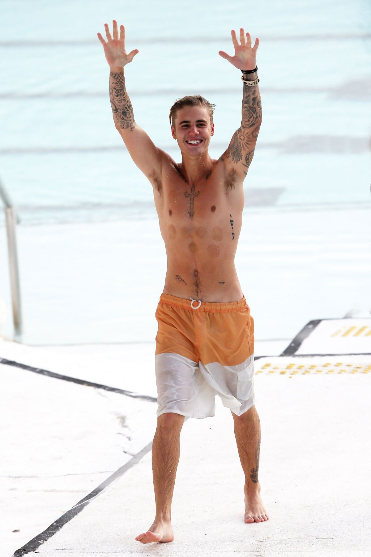 Photo : Justin Bieber nage à Bondi Iceberg, Sydney, le 29 juin 2015 ...