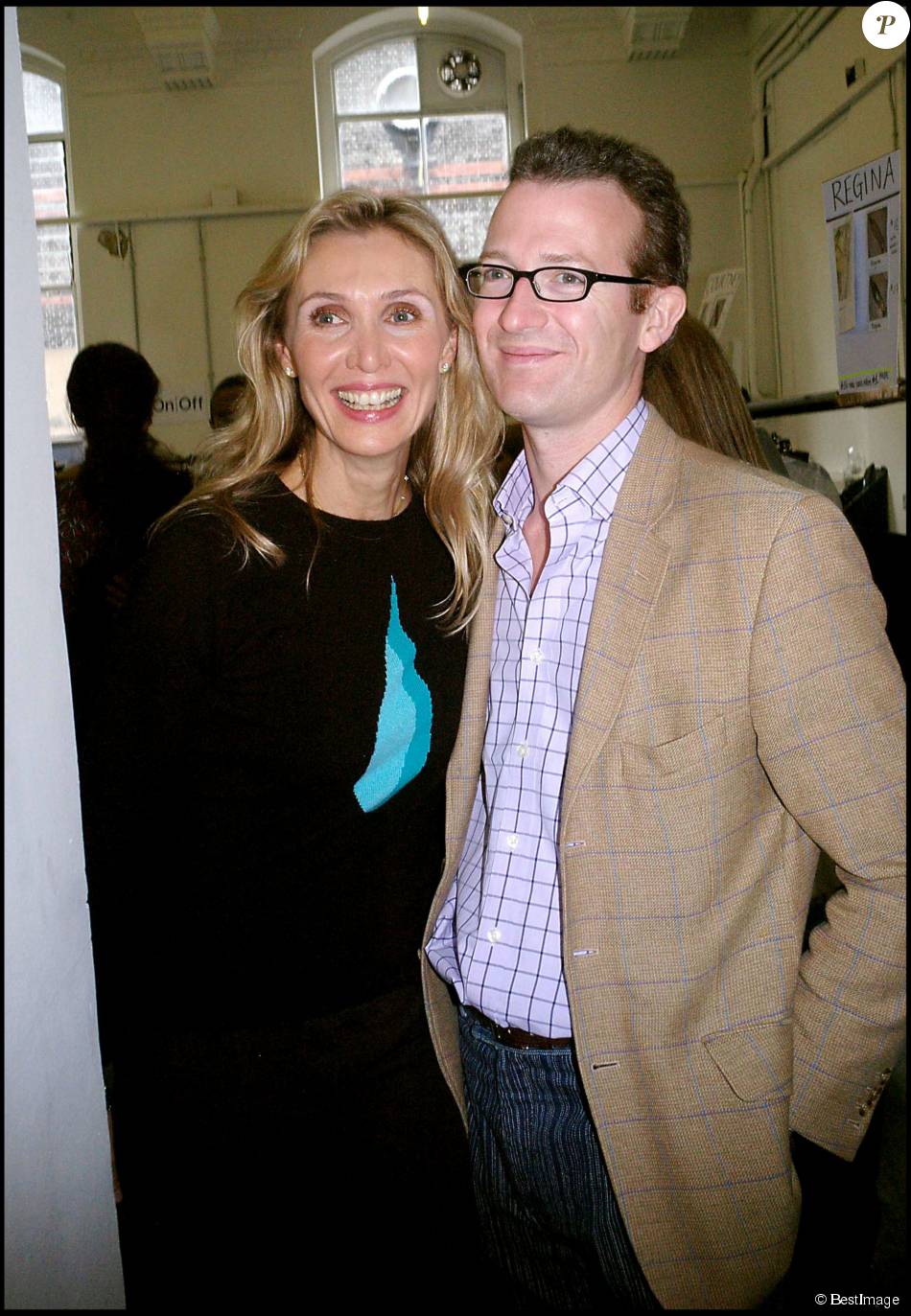 Ashley Hicks et sa première épouse, Allegra, en 2005 à Londres ...