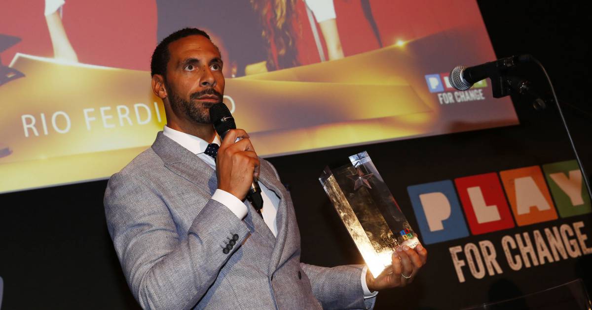 Exclusif - Rio Ferdinand a reçu le prix Play for change Award ...