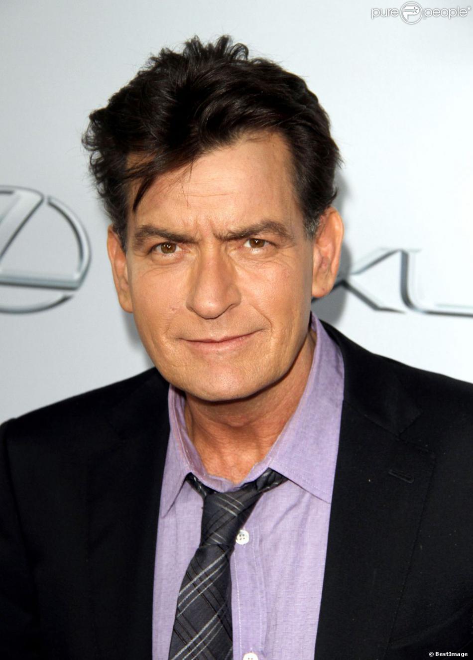 Charlie Sheen à la première de Scary Movie 5 à Hollywood, le 11 avril ...