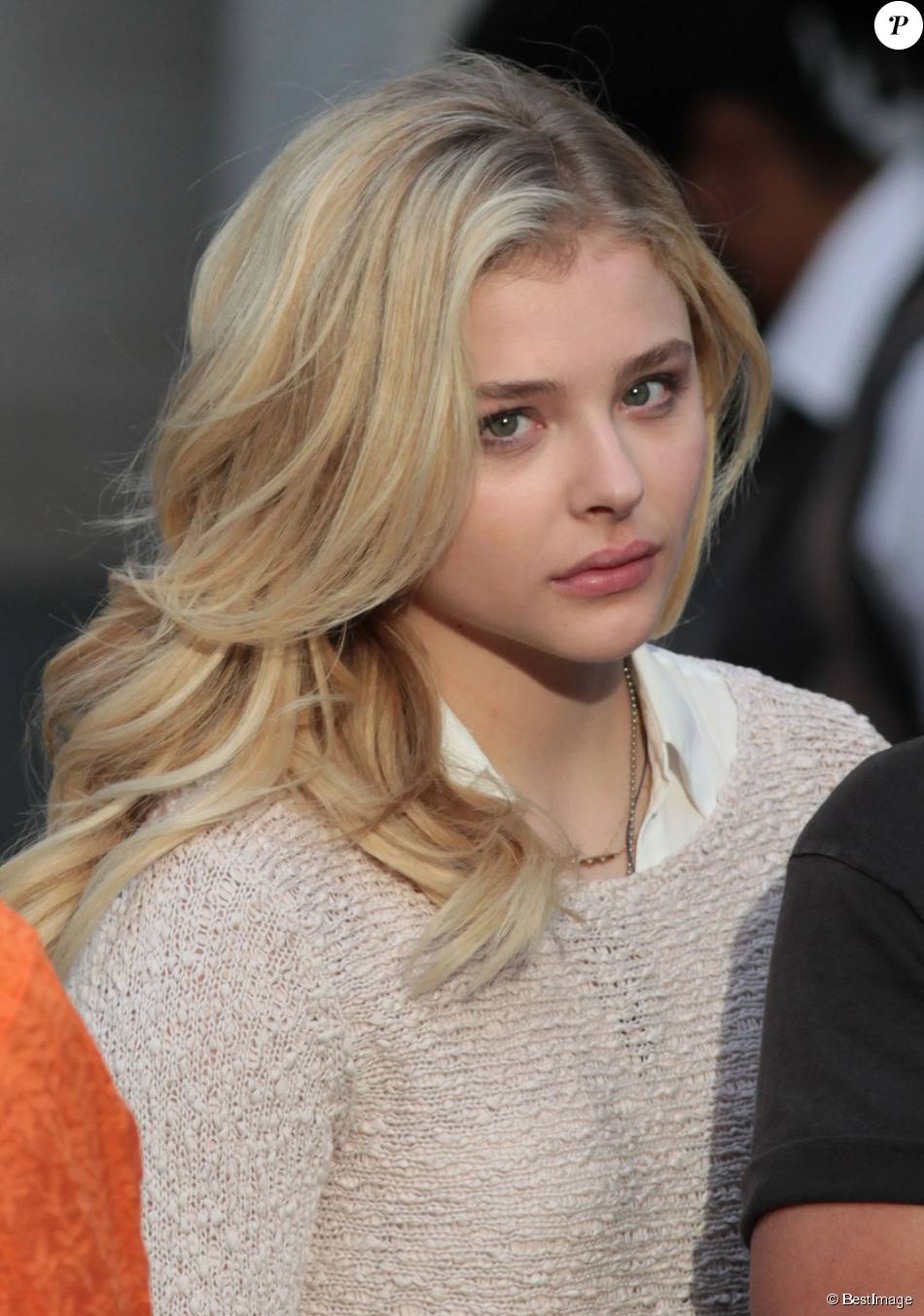 Exclusif - Chloë Grace Moretz sur le tournage du film 'Brain on Fire' à ...