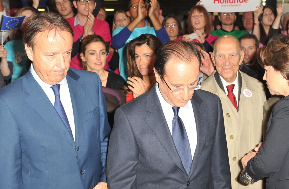 Photo : Jean-Pierre Bel, Francois Hollande, Julie Gayet, Aurélie ...