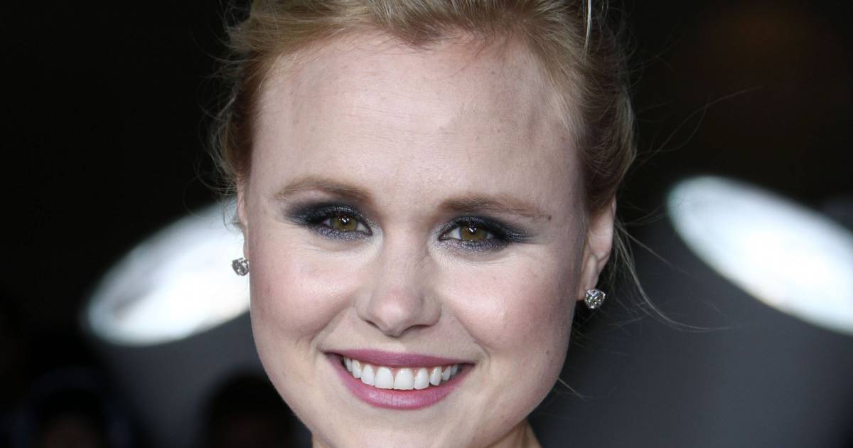 Alison Pill - Première du film Hail, Caesar! au Regency Village Theatre ...