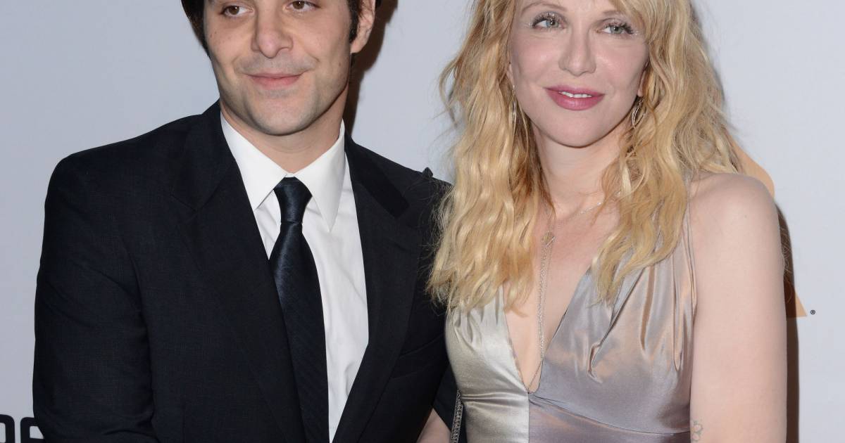 Nicholas Jarecki et Courtney Love lors du gala Pre-GRAMMY en l'honneur ...