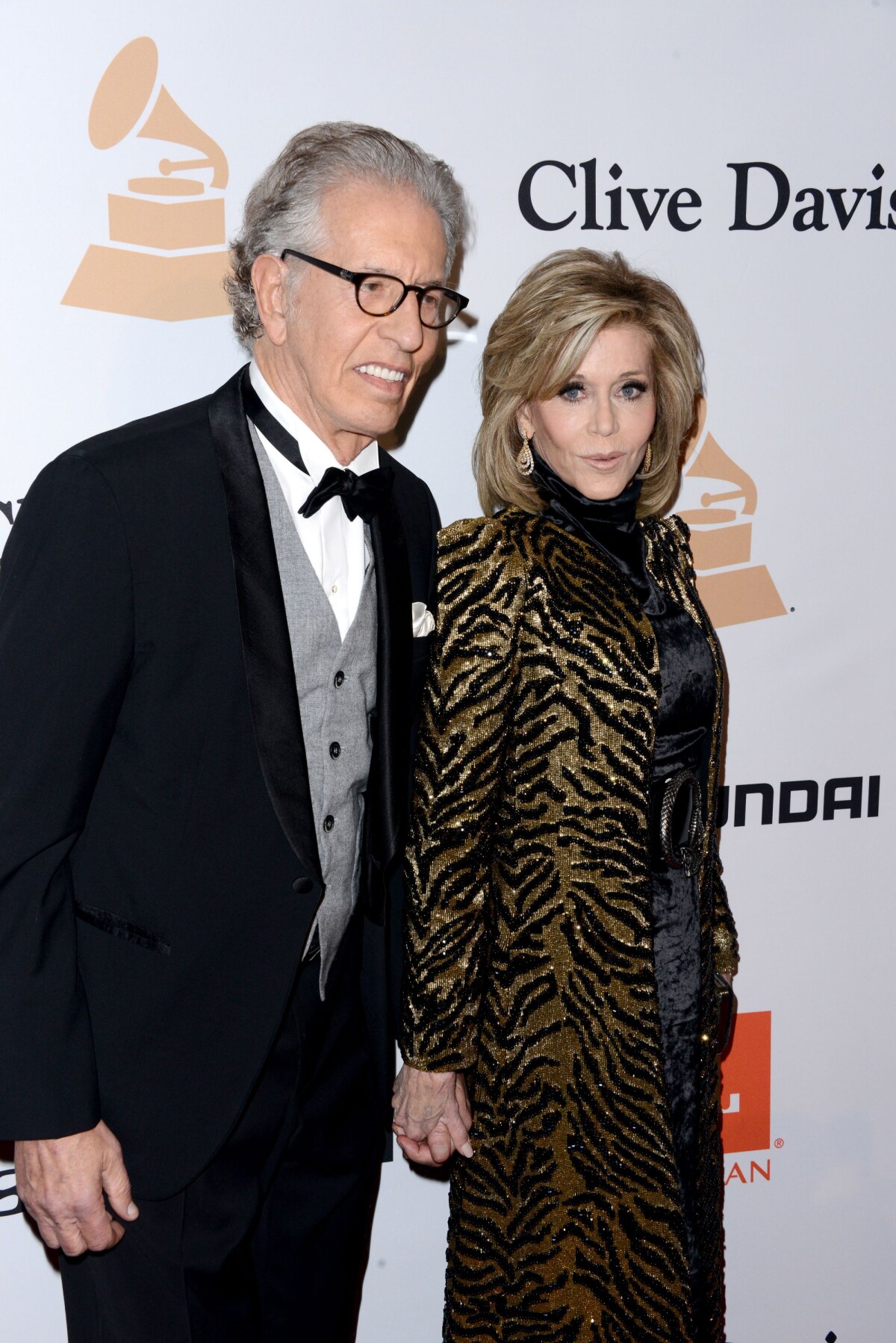 Photo : Richard Perry et Jane Fonda lors du gala Pre-GRAMMY en l ...