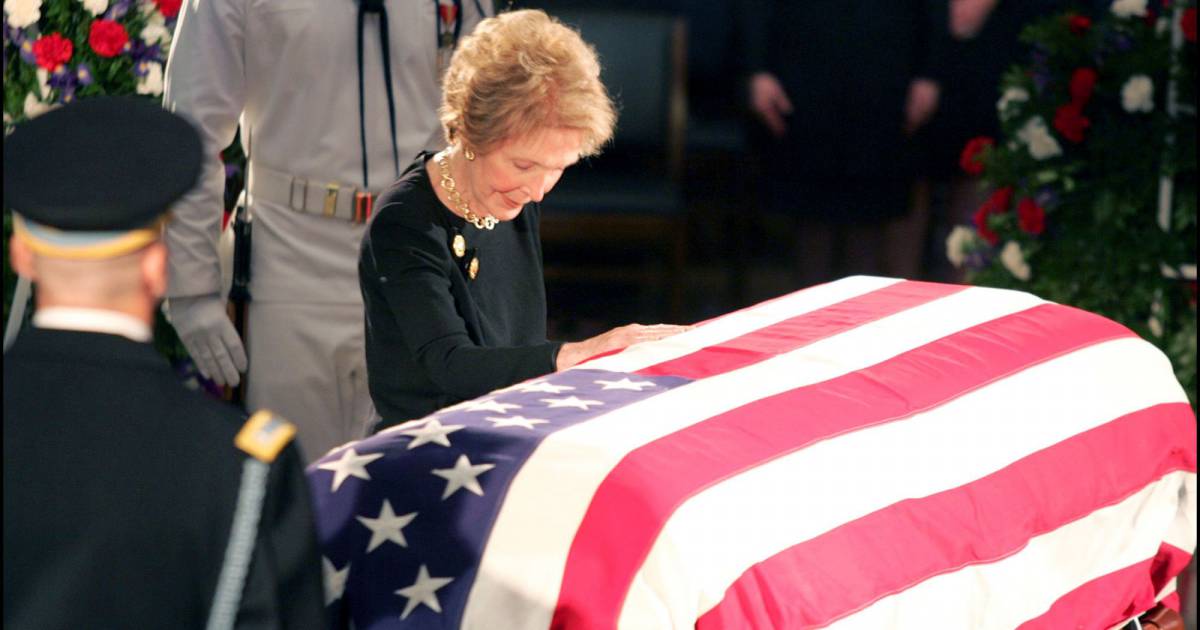 Nancy Reagan lors des funérailles de son époux Ronald Reagan le 7 juin ...