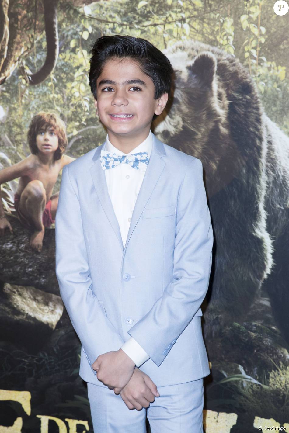 Neel Sethi - Avant-première du film Le livre de la jungle au cinéma ...