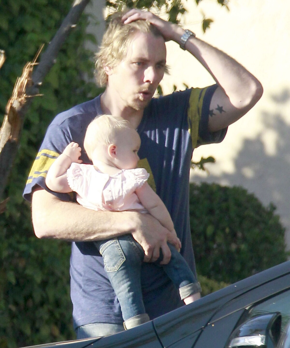 Photo : Kristen Bell et Dax Shepard avec leur fille Lincoln vont à une ...