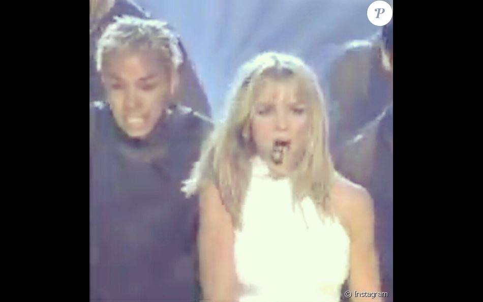 Andre Fuentes et Britney Spears. Photo postée sur Instagram par le ...