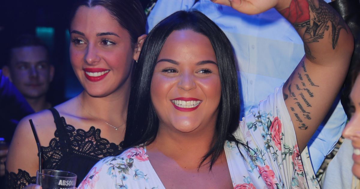 Sarah - Pour fêter leurs retrouvailles Les Anges 8 se retrouvent pour ...