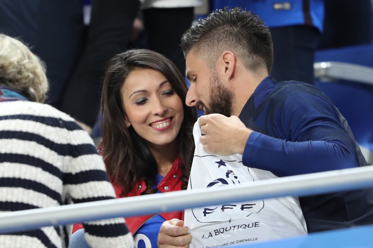 Photo : Olivier Giroud et sa compagne Jennifer - Les joueurs retrouvent ...