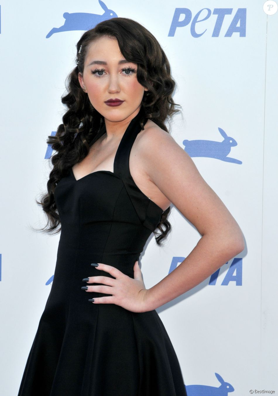 Noah Cyrus lors du gala du 35ème anniversaire de la PETA au Hollywood ...