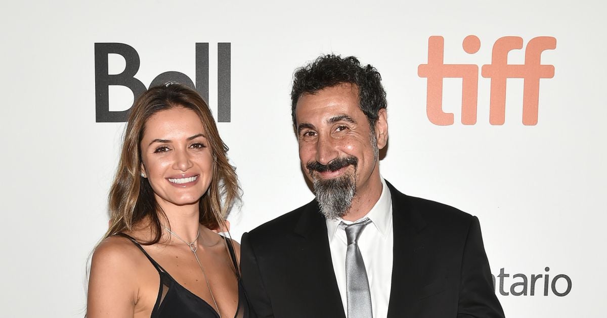 Angela Madatyan et Serj Tankian lors de la première du film The Promise ...