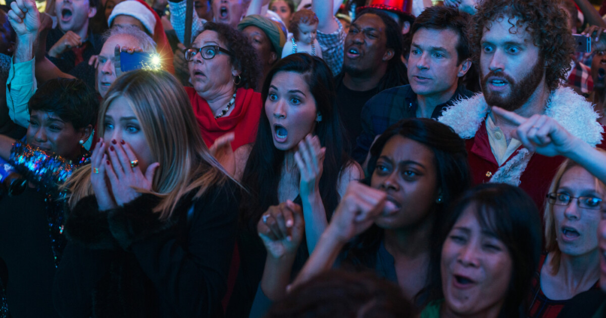 Jennifer Aniston, Jason Bateman, Olivia Munn : Leur Noël bordélique se répand ! - Purepeople