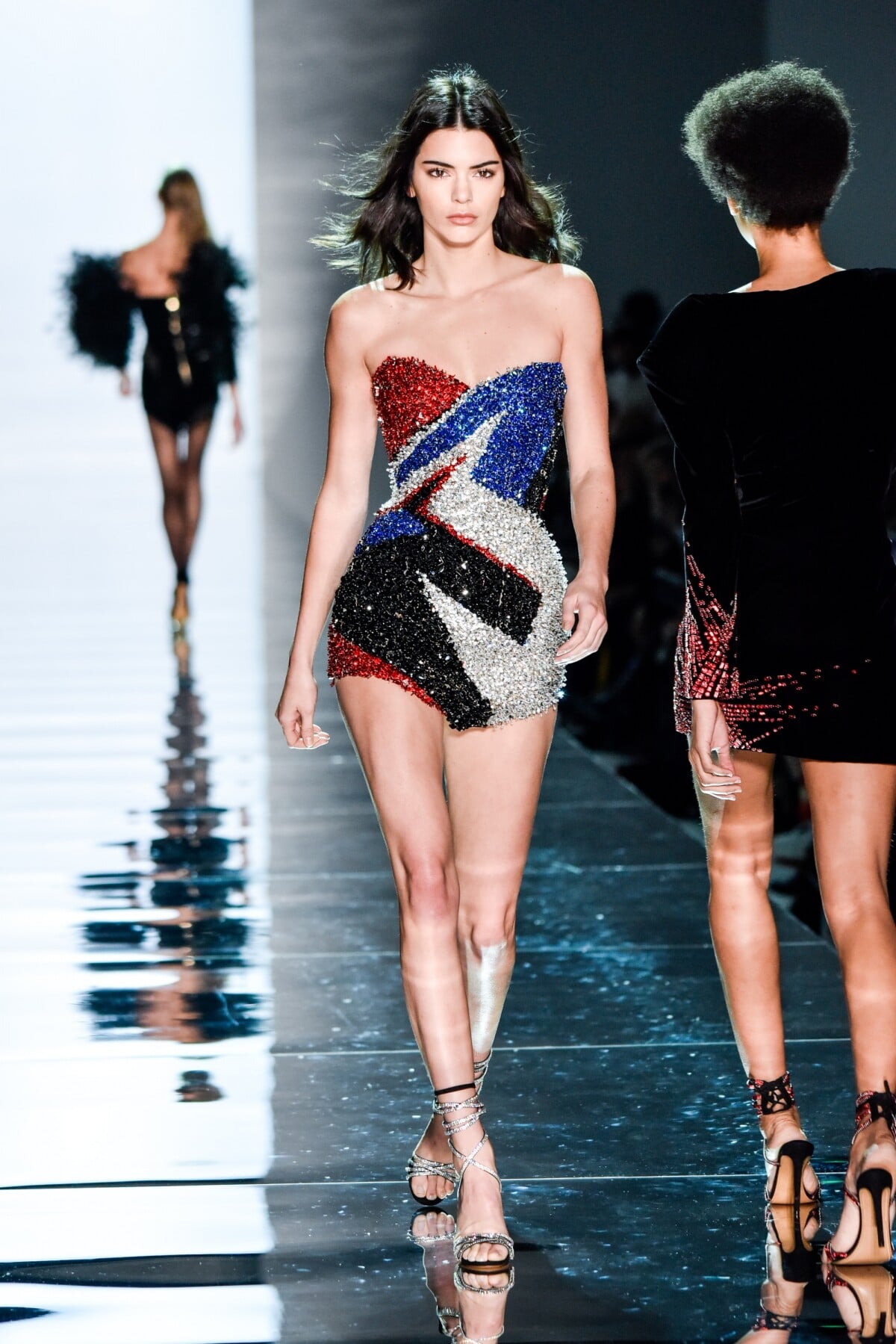Photo : Kendall Jenner au Défilé de mode Alexandre Vauthier collection ...