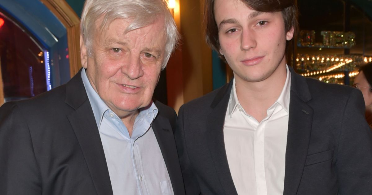 Exclusif - Jacques Perrin et son fils Maxence à la générale de la ...
