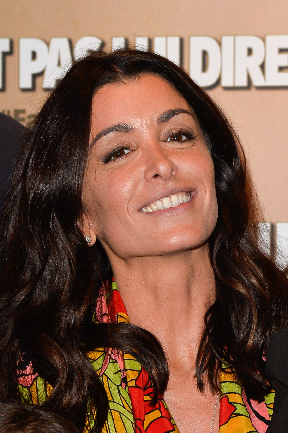 Photo : Jenifer Bartoli lors de l'avant-première du film "Faut pas lui ...