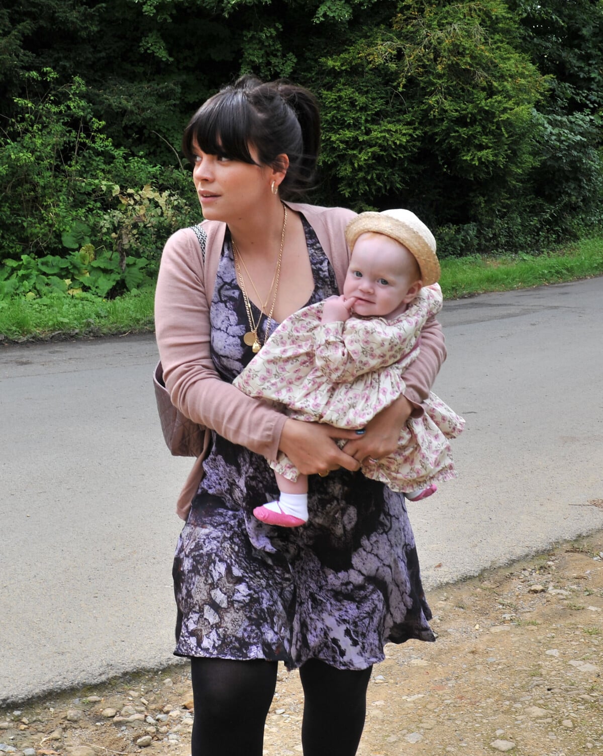 Photo : Lily Allen et sa fille Ethel Mary à Gloucestershire. Septembre ...
