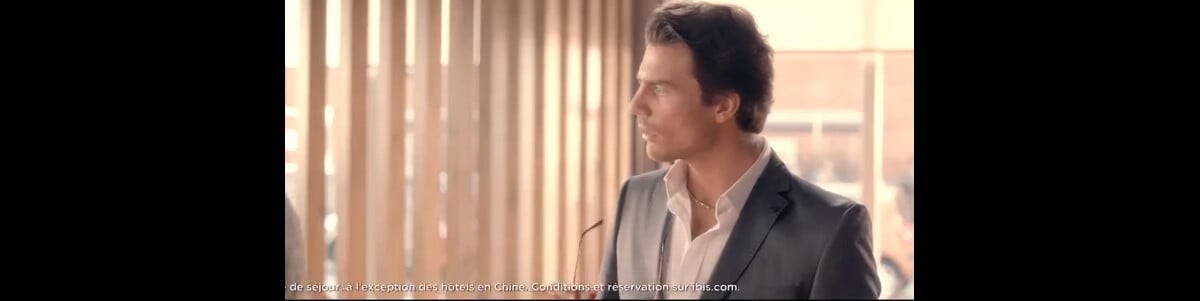 Photo : Le sexy Matthias Pohl (Secret Story 2) dans une publicité pour Ibis. - Purepeople
