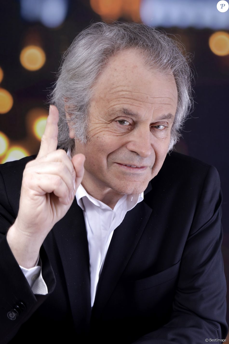 Portrait de Franz Olivier Giesbert - Purepeople