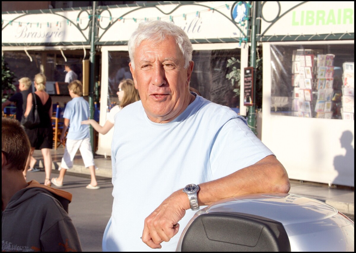 Photo : Stéphane Collaro en vacances à Saint Tropez, le 8 juillet 2008 ...