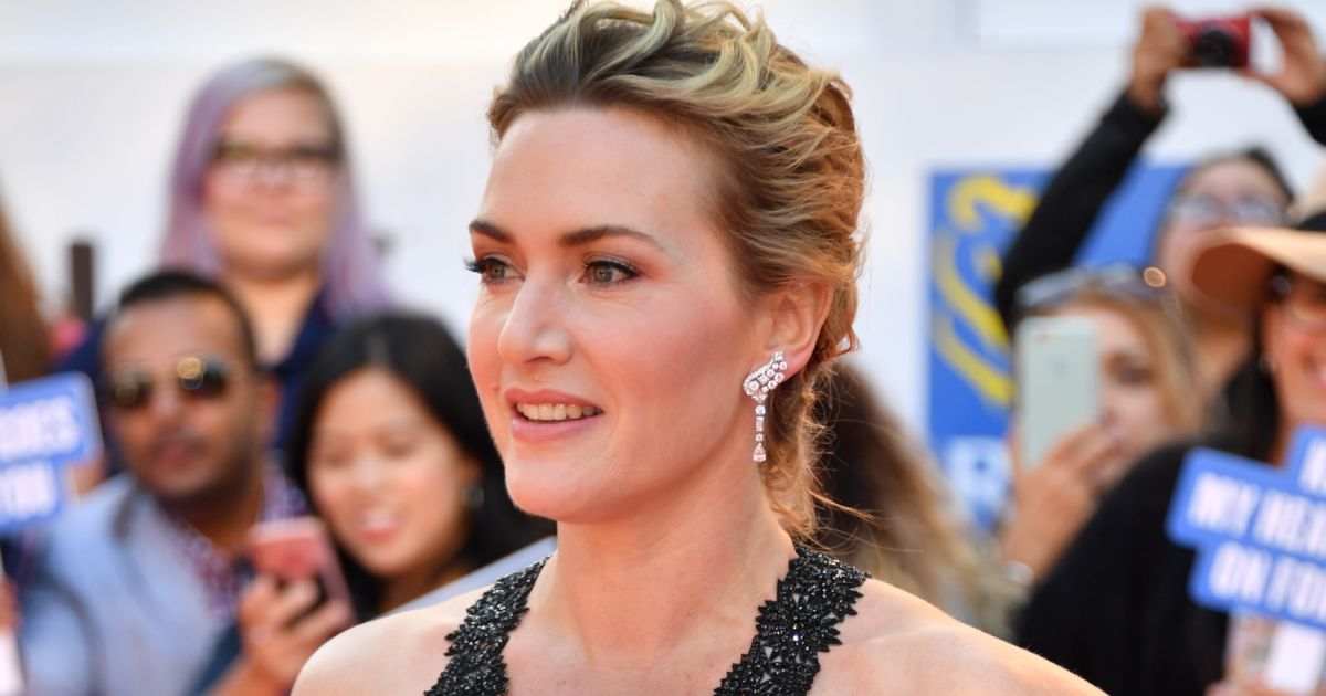 Kate Winslet à la première de The Mountain Between Us au Toronto International Film Festival ...