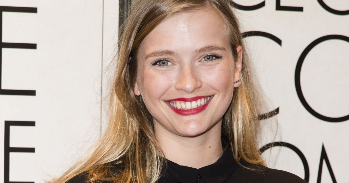 Camille Razat - Avant première du film Ami-Ami au cinéma UGC des Halles ...
