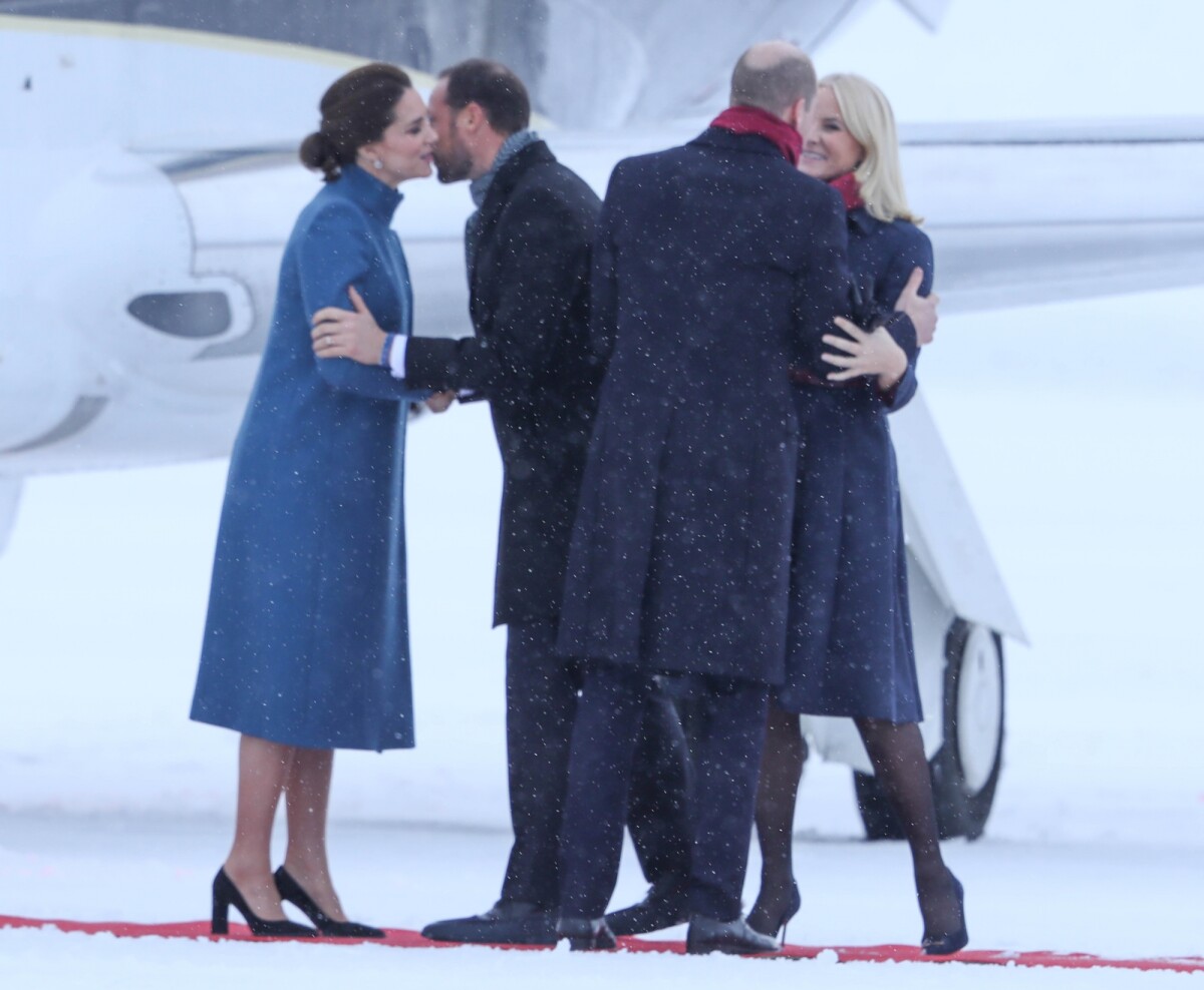 Photo : La duchesse Catherine de Cambridge, enceinte, et le prince ...