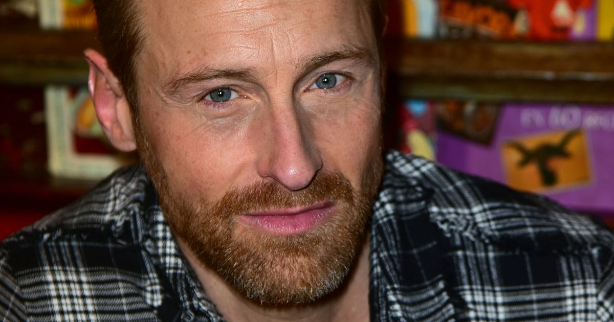 Exclusif - Frank Delay lors de la conférence de presse du spectacle ...