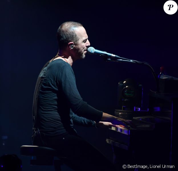 Calogero : Grosse émotion à Nice pour son hommage aux victimes de l ...