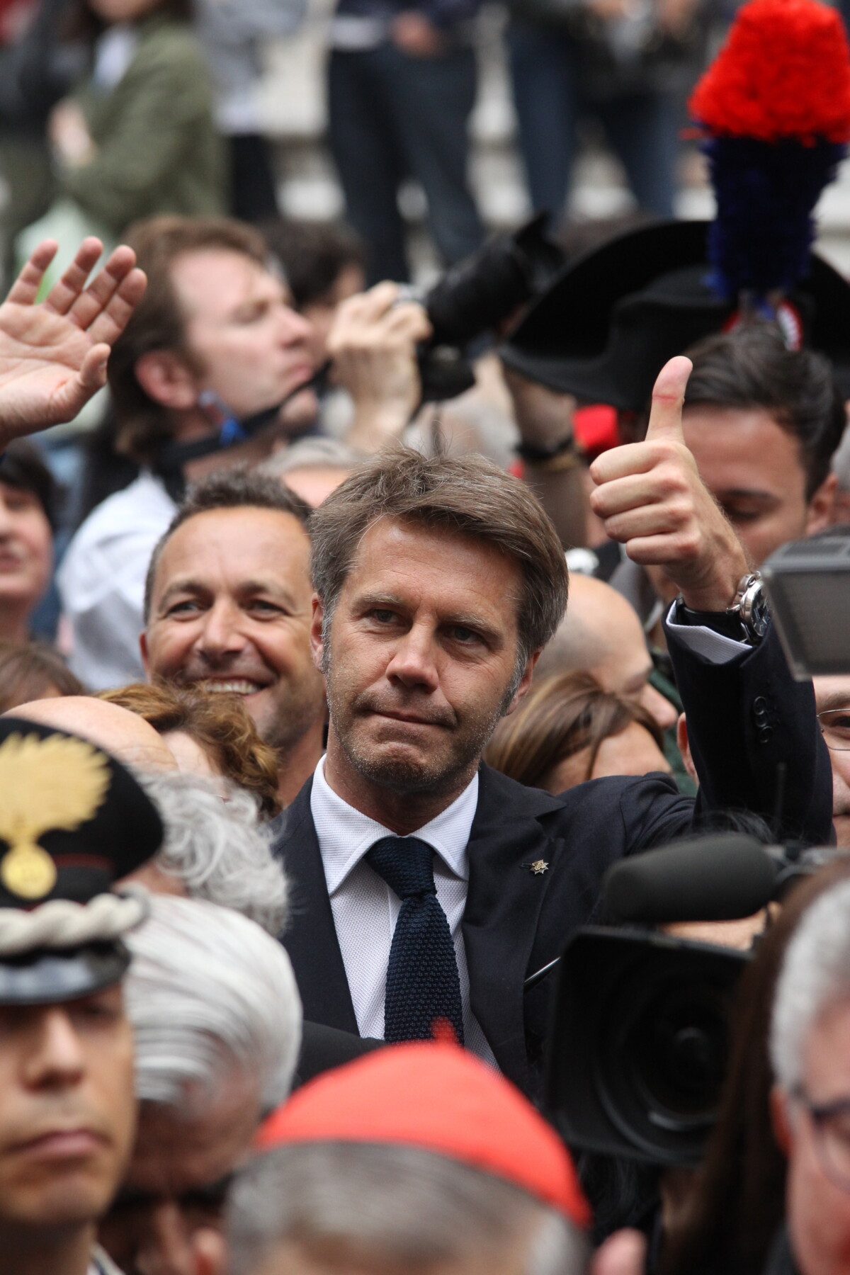 Photo : Le prince Emmanuel-Philibert de Savoie assiste à la procession ...