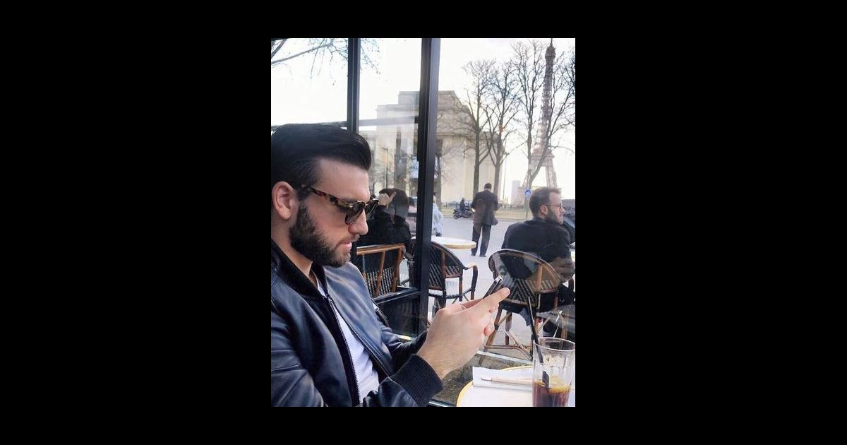 Aymeric Bonnery dans Paris - Instagram, 16 mars 2018 - Purepeople
