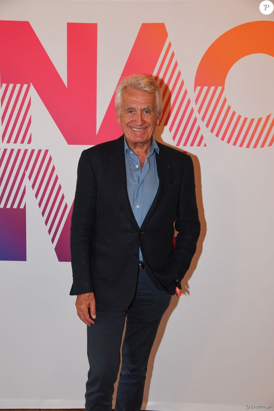 Gilbert Coullier au Fnac Live Festival à l'Hôtel de Ville à Paris. Du ...