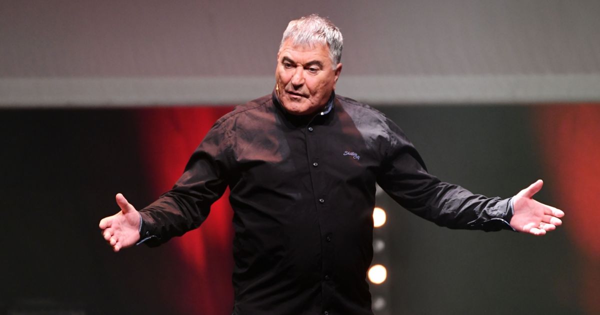 Jean Marie Bigard, l'humoriste français, au Festival des Plages du Rire ...