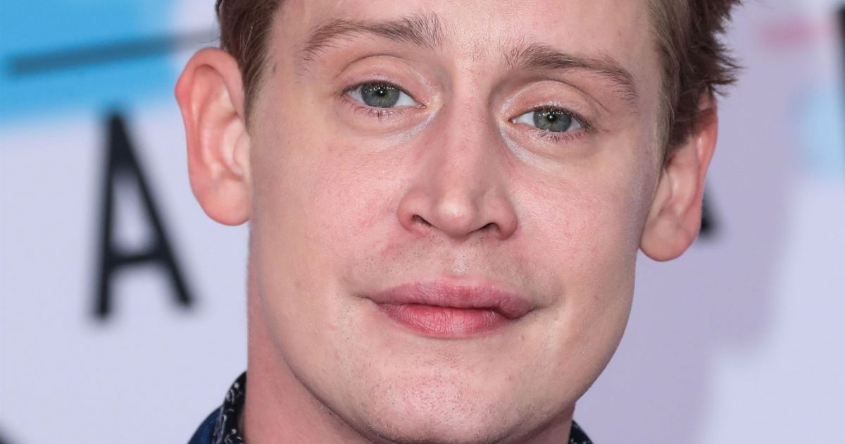 Macaulay Culkin à la soirée 2018 American Music Awards au théâtre ...