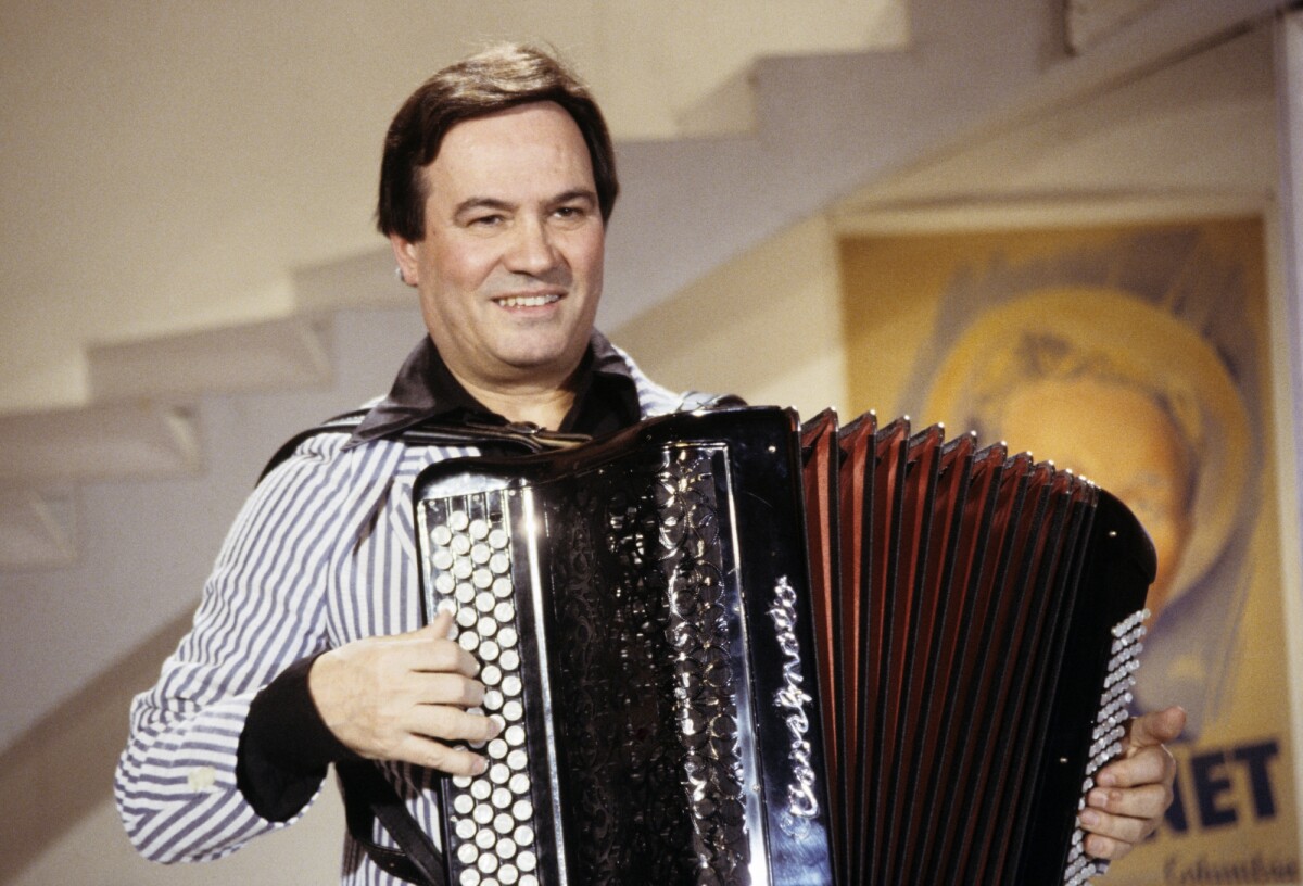 Photo : Marcel Azzola sur le plateau de l'émission "La chance aux ...