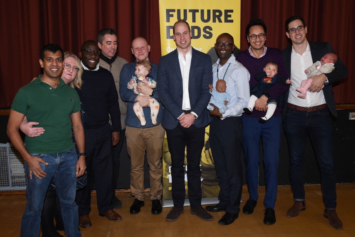 Photo : Le prince William, duc de Cambridge, rencontre des jeunes pères ...
