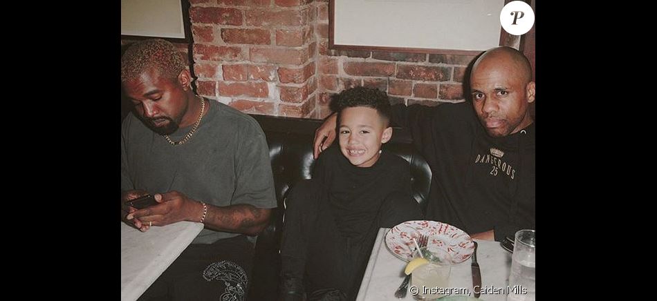Kanye West, Caiden Mills et son père Consequence. Décembre 2018 ...