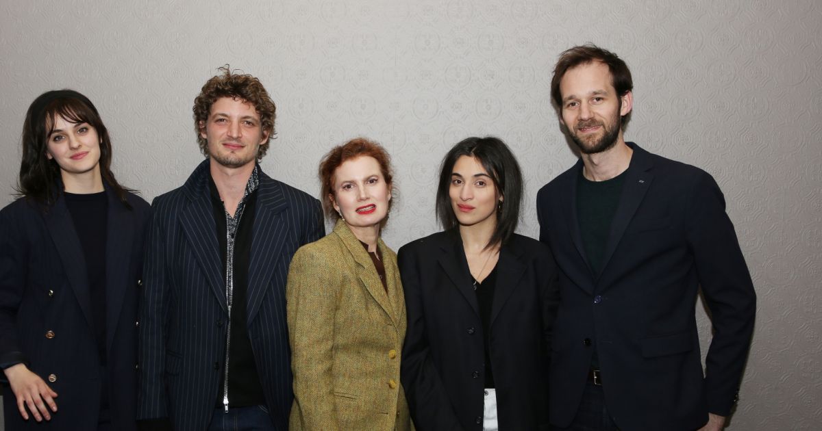 Noémie Merlant, Niels Schneider, Lou Jeunet (réalisatrice), Camélia ...