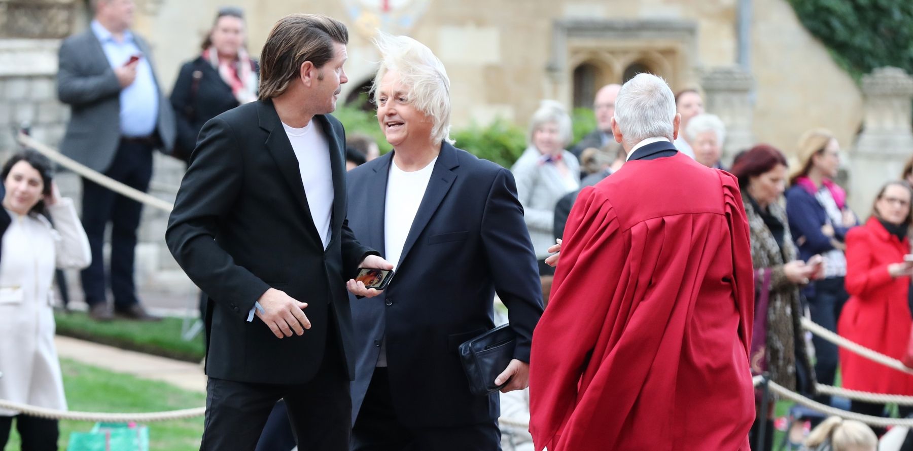 David Emanuel : Le créateur de la robe de mariée de Diana recasé avec ...