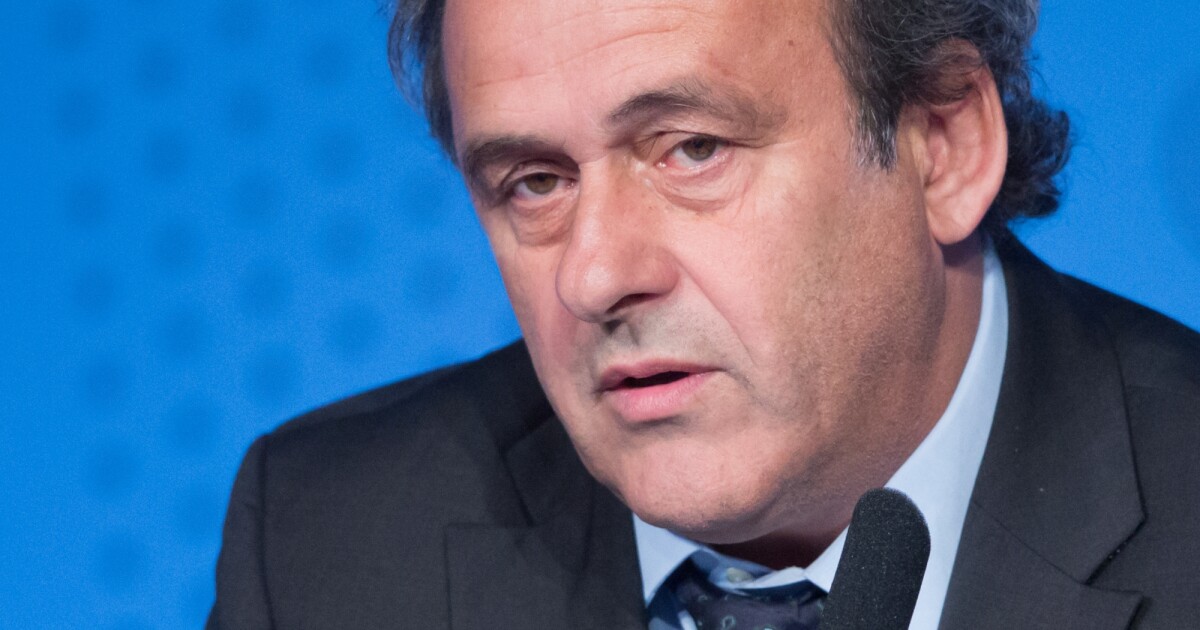 Michel Platini placé en garde à vue, soupçons de corruption... - Purepeople