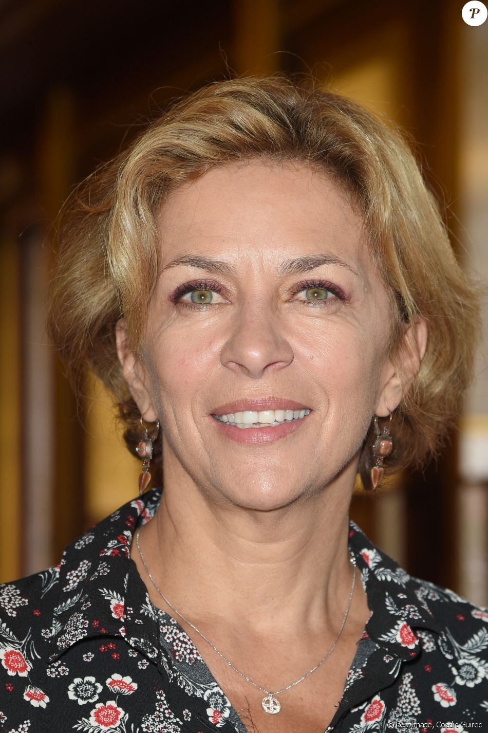 Semi-Exclusif - Corinne Touzet - Présentation de la saison 2018/2019 ... Semi-Exclusif - Corinne Touzet - Présentation de la saison 2018/2019 ...