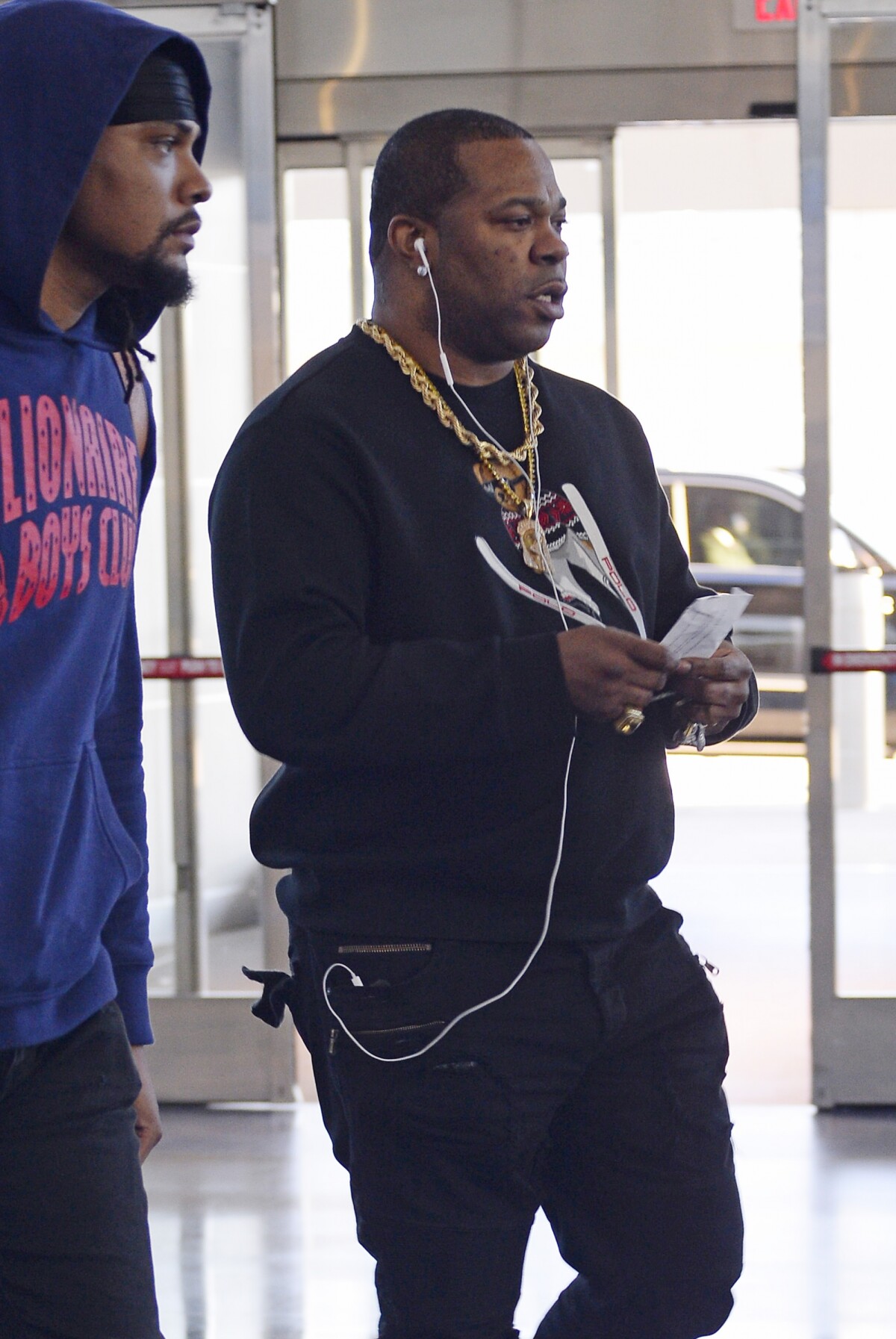 Photo : Busta Rhyme arrive à l'aéroport de JFK à New York pour prendre ...