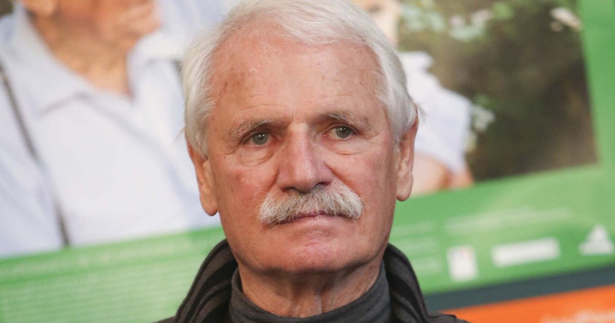 Yann Arthus-Bertrand, reporter et écologiste - Conférence sur les ...