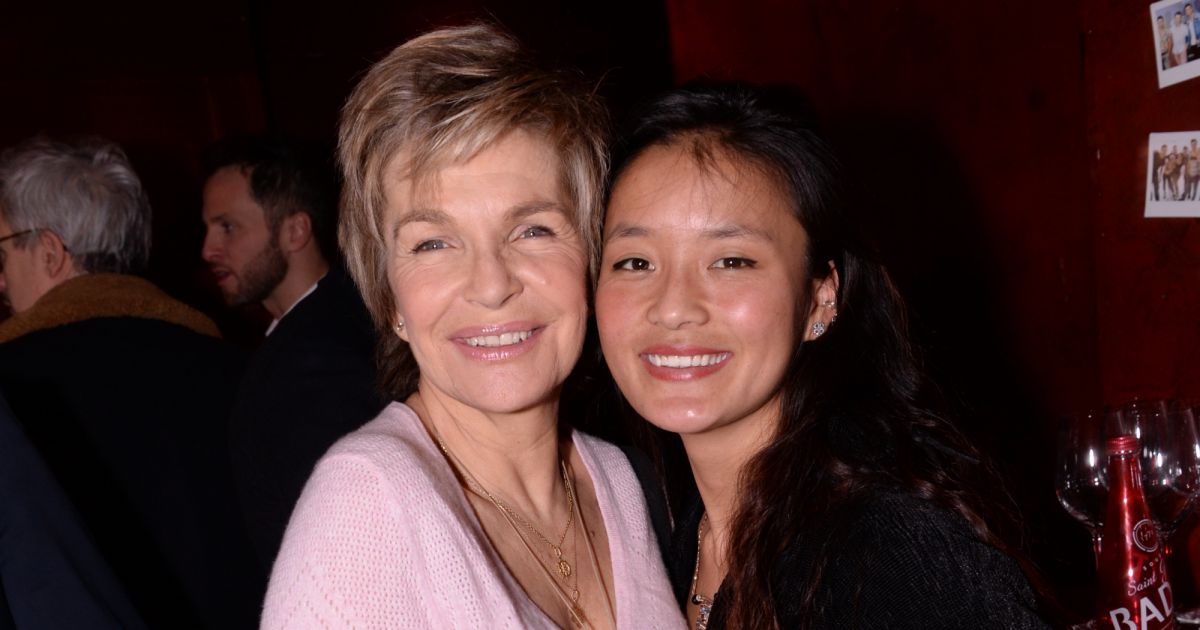 Véronique Jannot et sa fille Migmar lors du cocktail de lancement de la ...