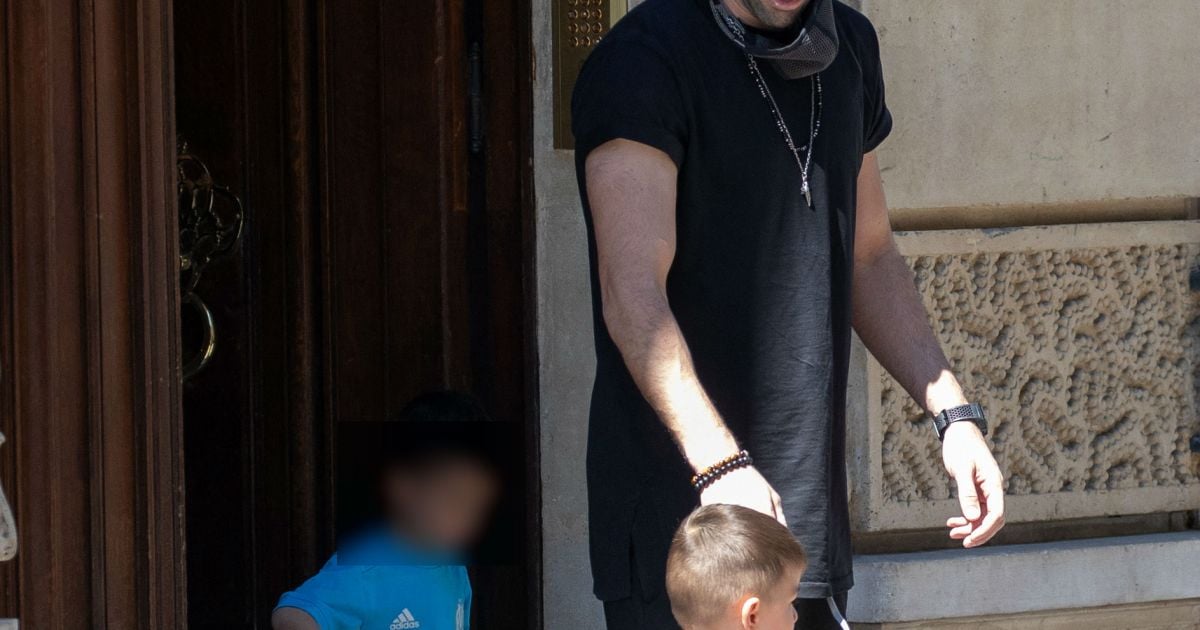 Exclusif - Adil Rami de sortie à Paris avec son ex-compagne Sidonie ...